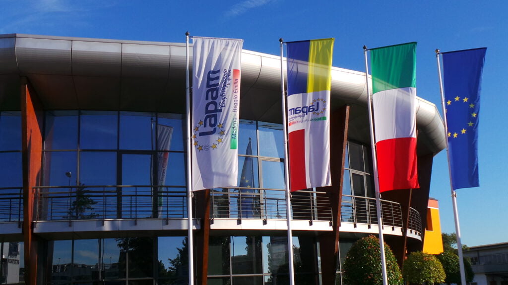 RIPRESA ECONOMICA, LAPAM: “ALTISSIMO RISCHIO DI BRUSCA FRENATA” - Tv ...